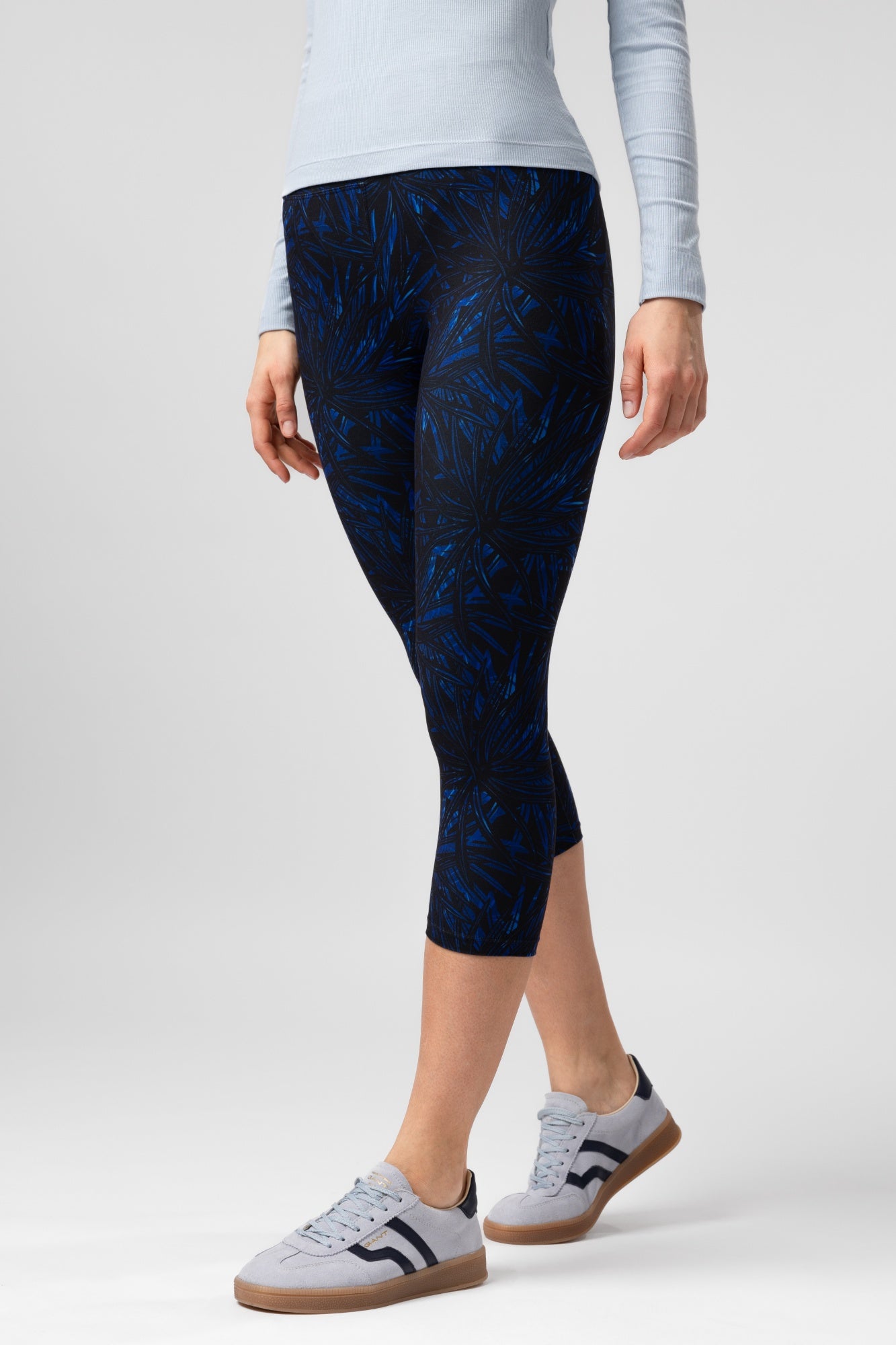 Capri Tekove – Navigation